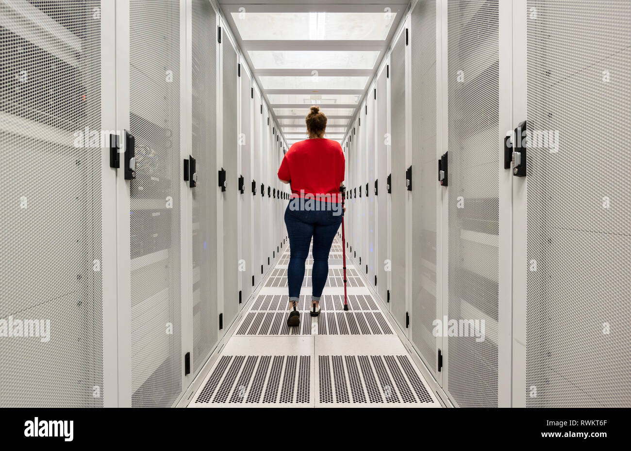Data centre top view hi-res stock photography and images - Alamy