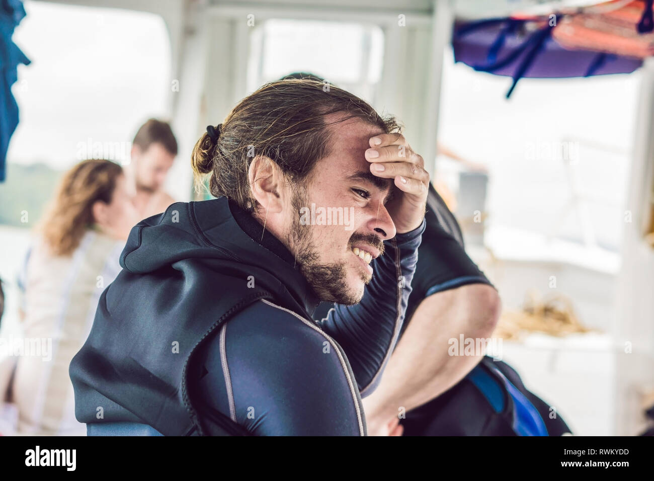 Diver preparing to dive into the sea Stock Photo - Alamy