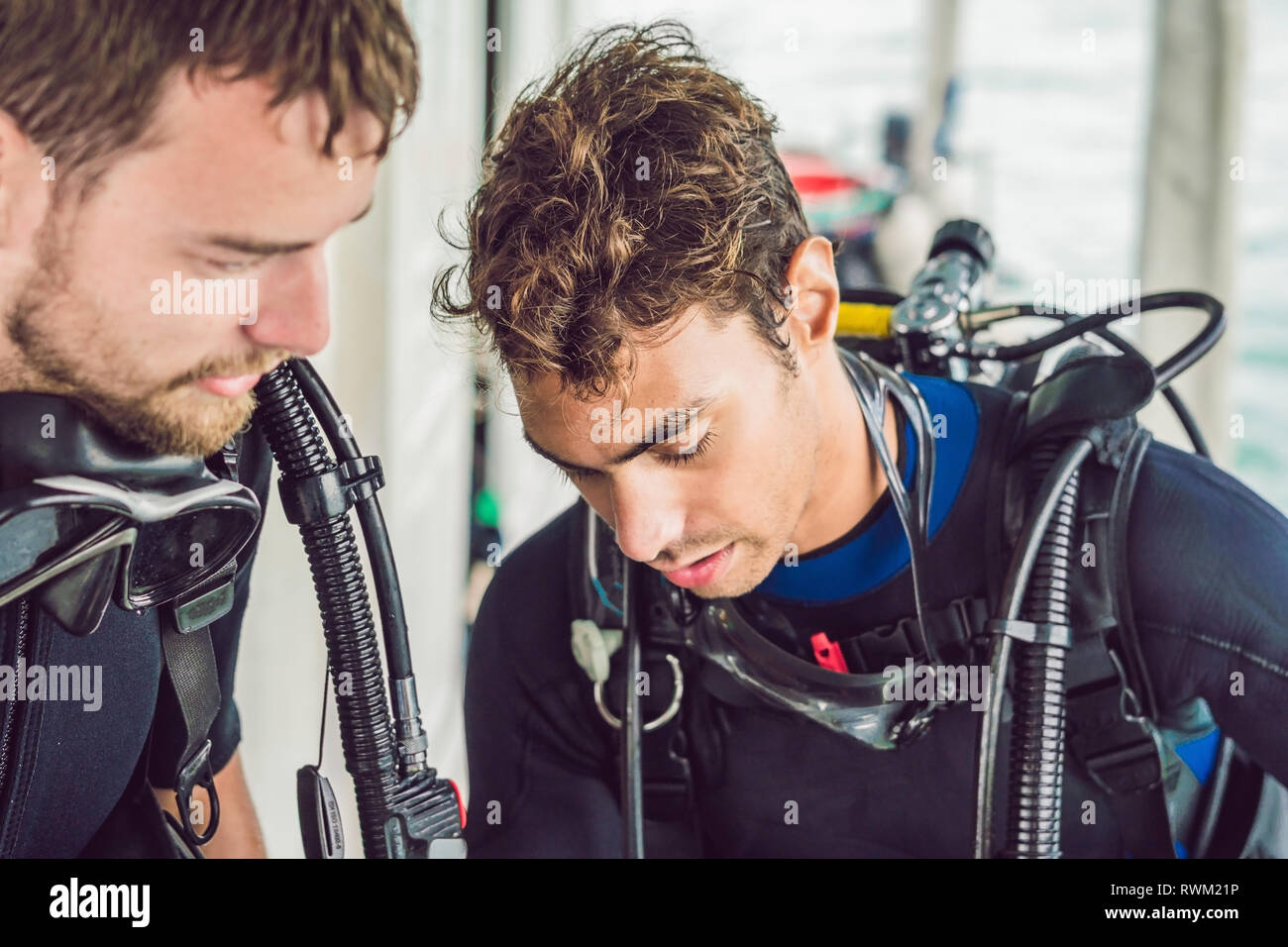 Beginner scuba diver hi-res stock photography and images - Alamy