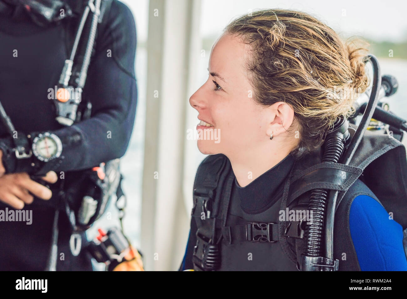 Diver preparing to dive into the sea Stock Photo - Alamy