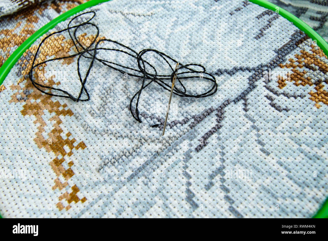 Flat gold threads hi-res stock photography and images - Alamy