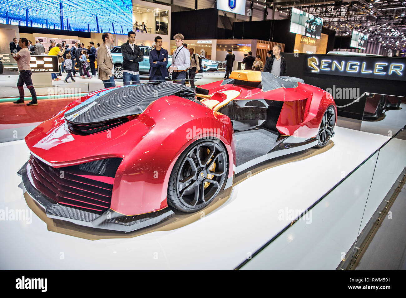 Superquad hi-res stock photography and images - Alamy