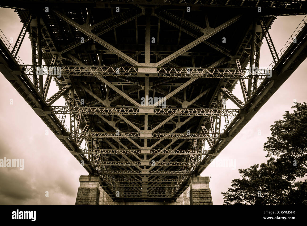 Split bridge australia hi-res stock photography and images - Alamy