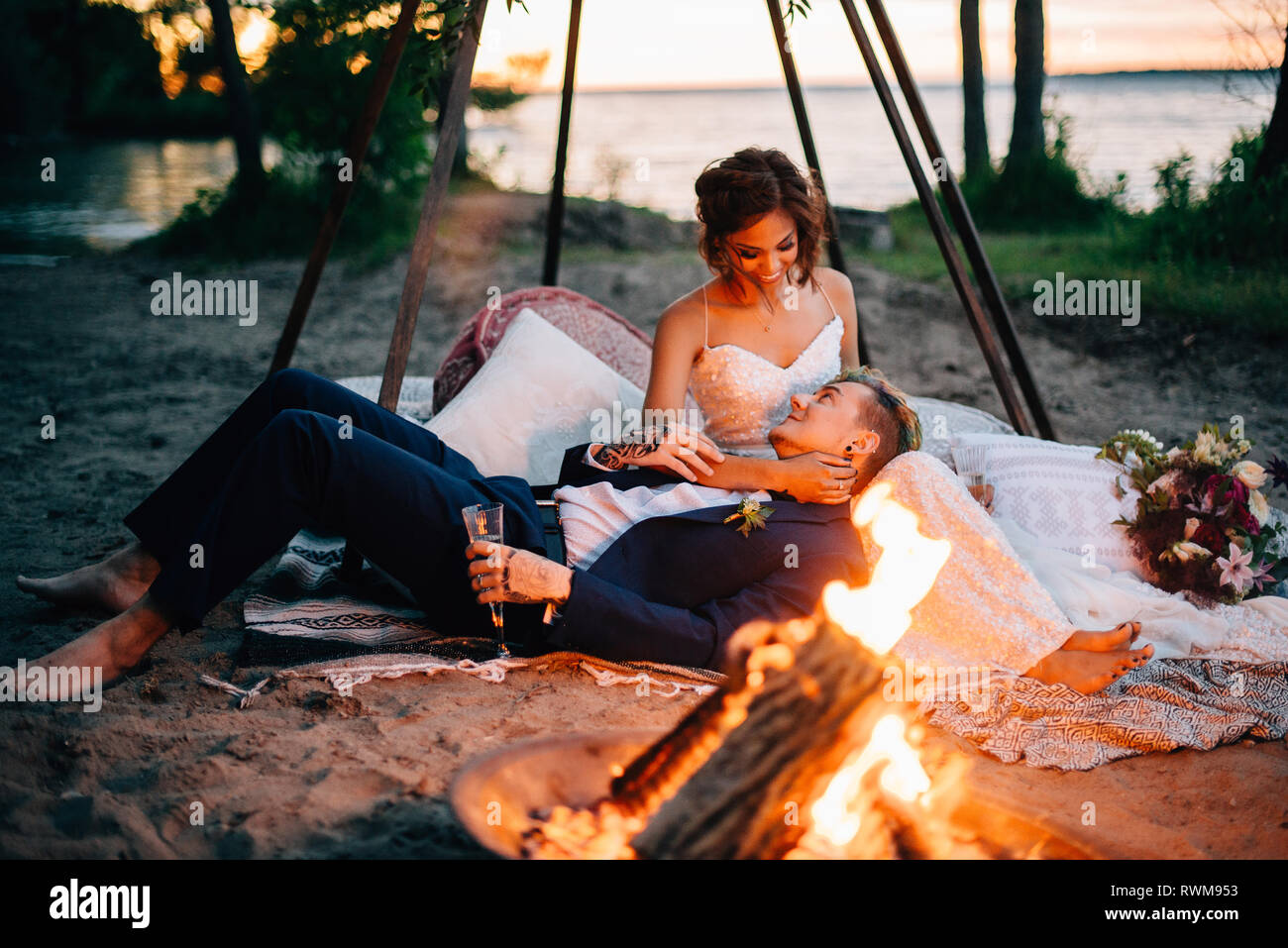 Other alcoholic beverages hi-res stock photography and images - Alamy