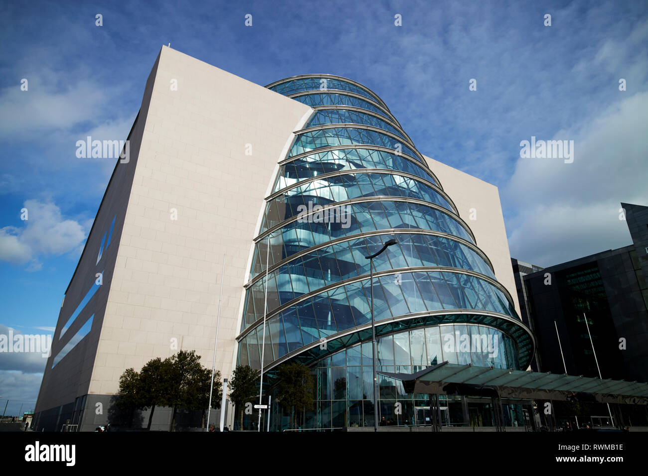 Dublin convention centre hi-res stock photography and images - Alamy
