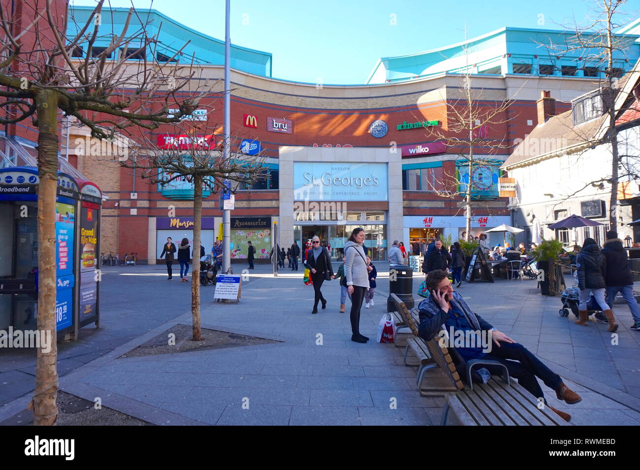 Shoppers in Harrow Shopping Centre London Stock Photo - Alamy