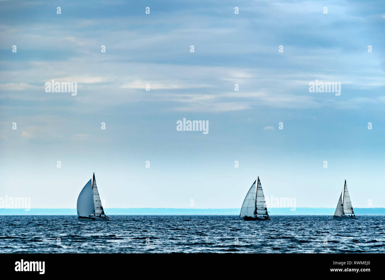 Trio of boats hi-res stock photography and images - Alamy