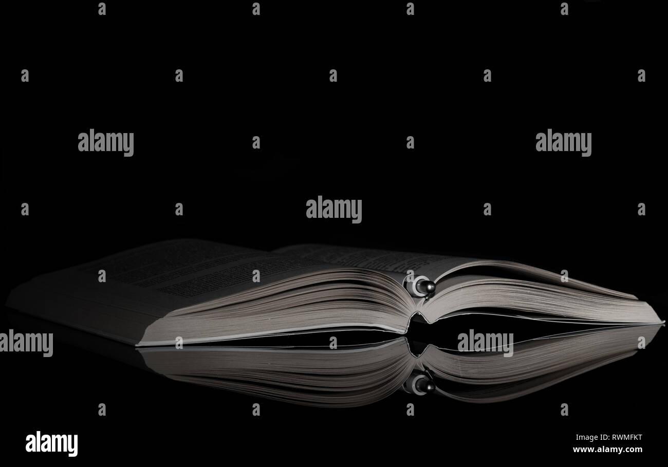 Magic mirror pencil hi-res stock photography and images - Alamy