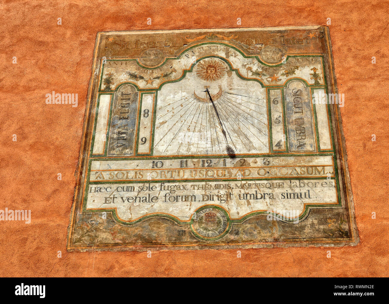 Building architecture of the Collegiate Church of Notre-Dame and Saint ...