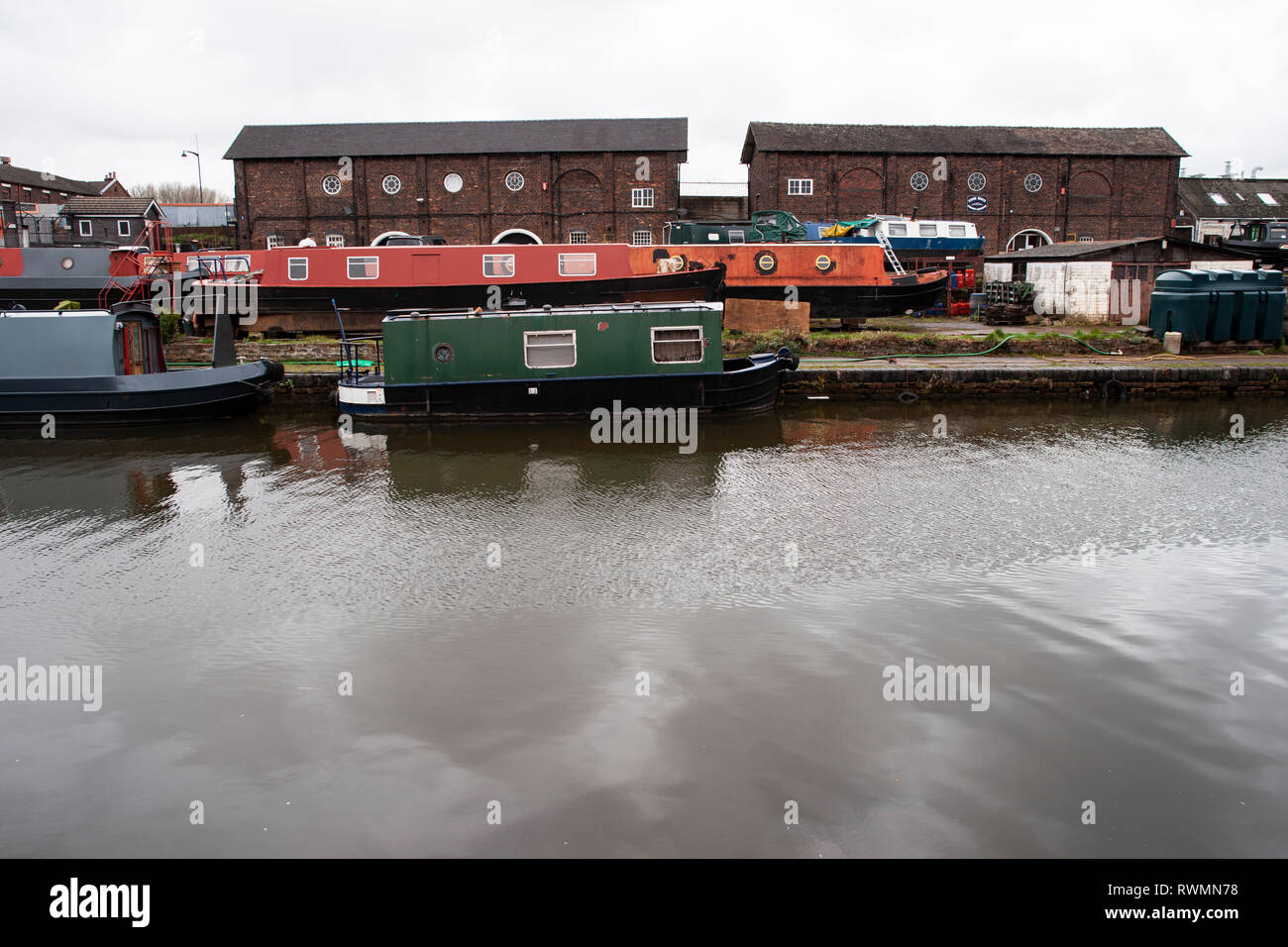Views by Longport wharf on the Trent and Mersey canal, Stoke on Trent ...