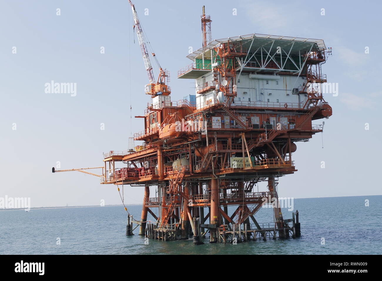 Tension leg platform hi-res stock photography and images - Alamy