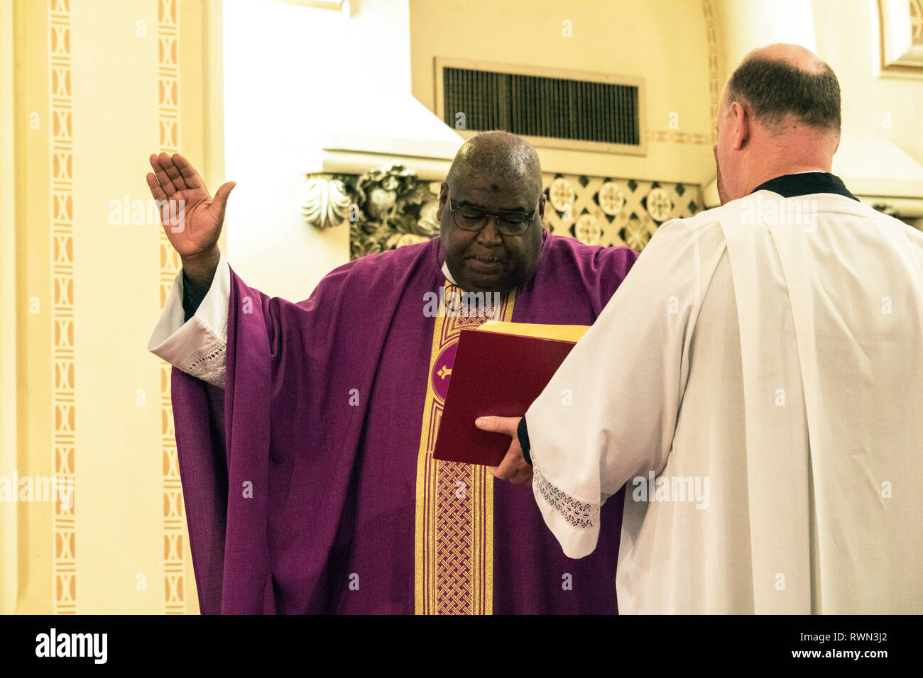 African priest lent hi-res stock photography and images - Alamy