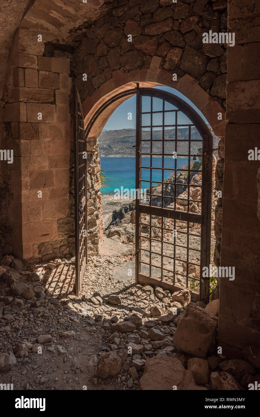 Entrance to Gramvousa fortress and its view Stock Photo - Alamy