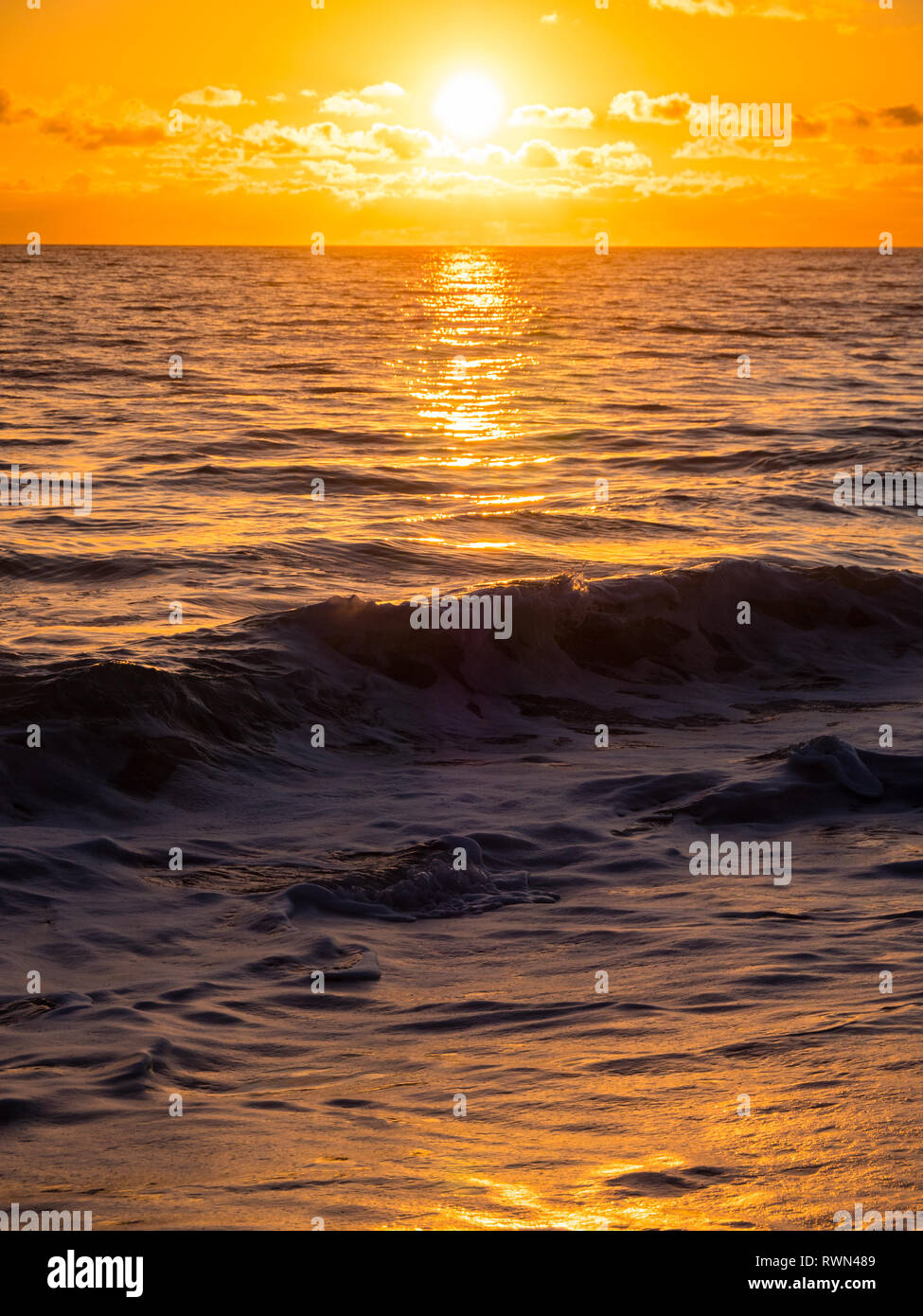 Sunset Over Rolling Waves Tropical Atlantic Coast, Eleuthera Island ...