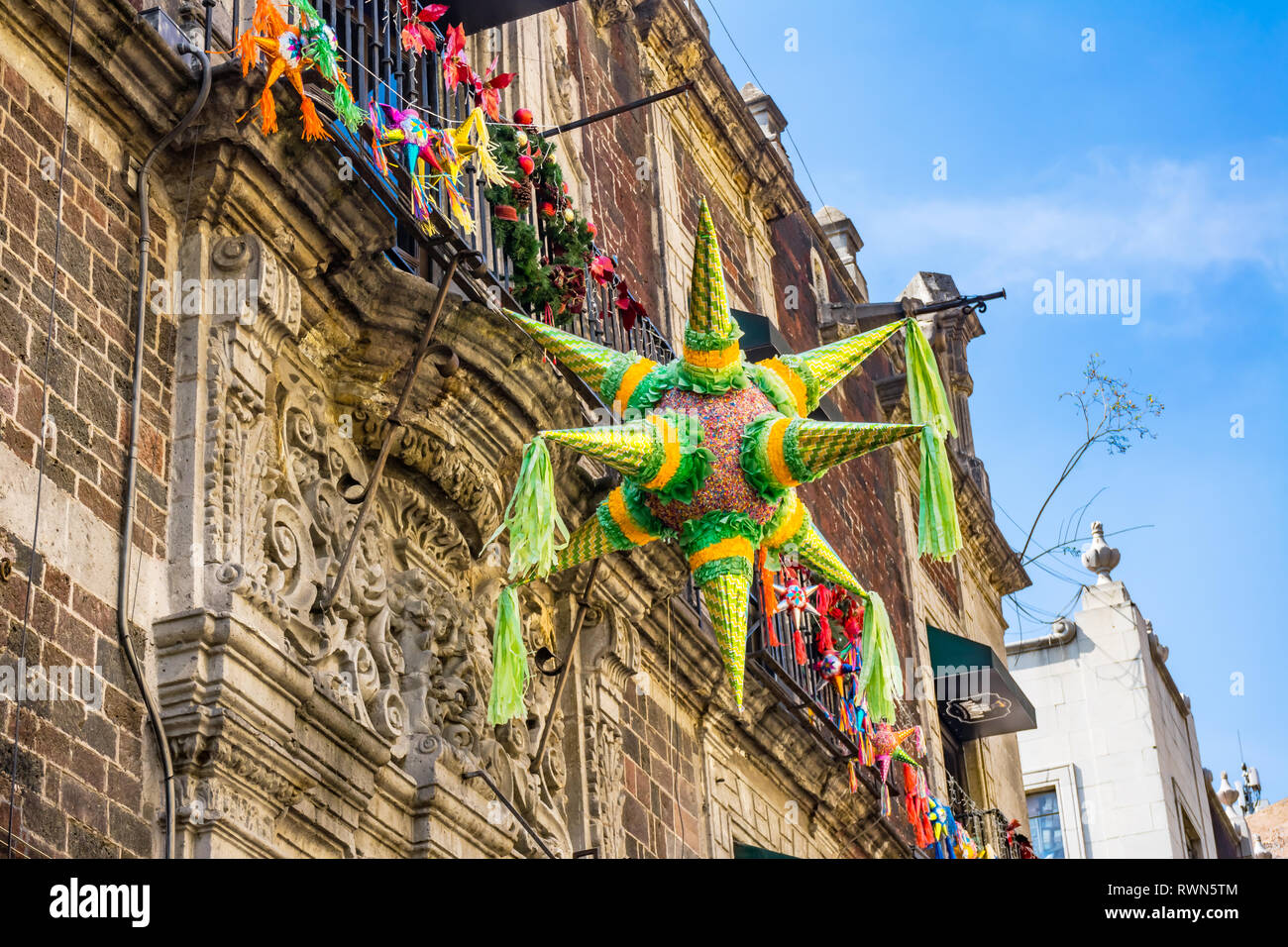 Spanish pinata hi-res stock photography and images - Alamy