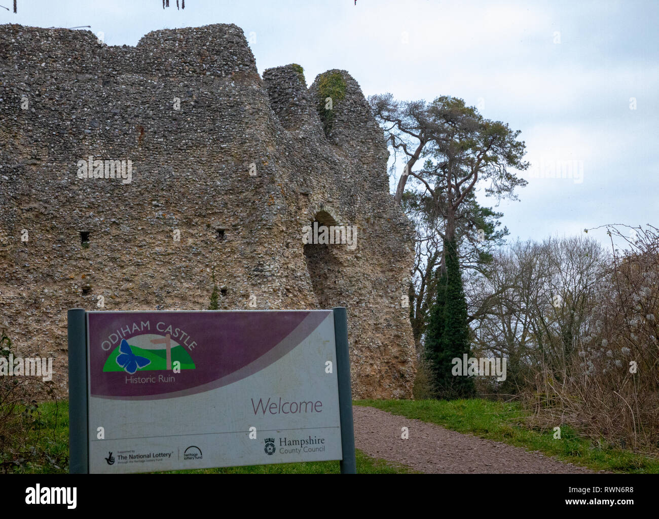 Odiham hunting lodge hi-res stock photography and images - Alamy