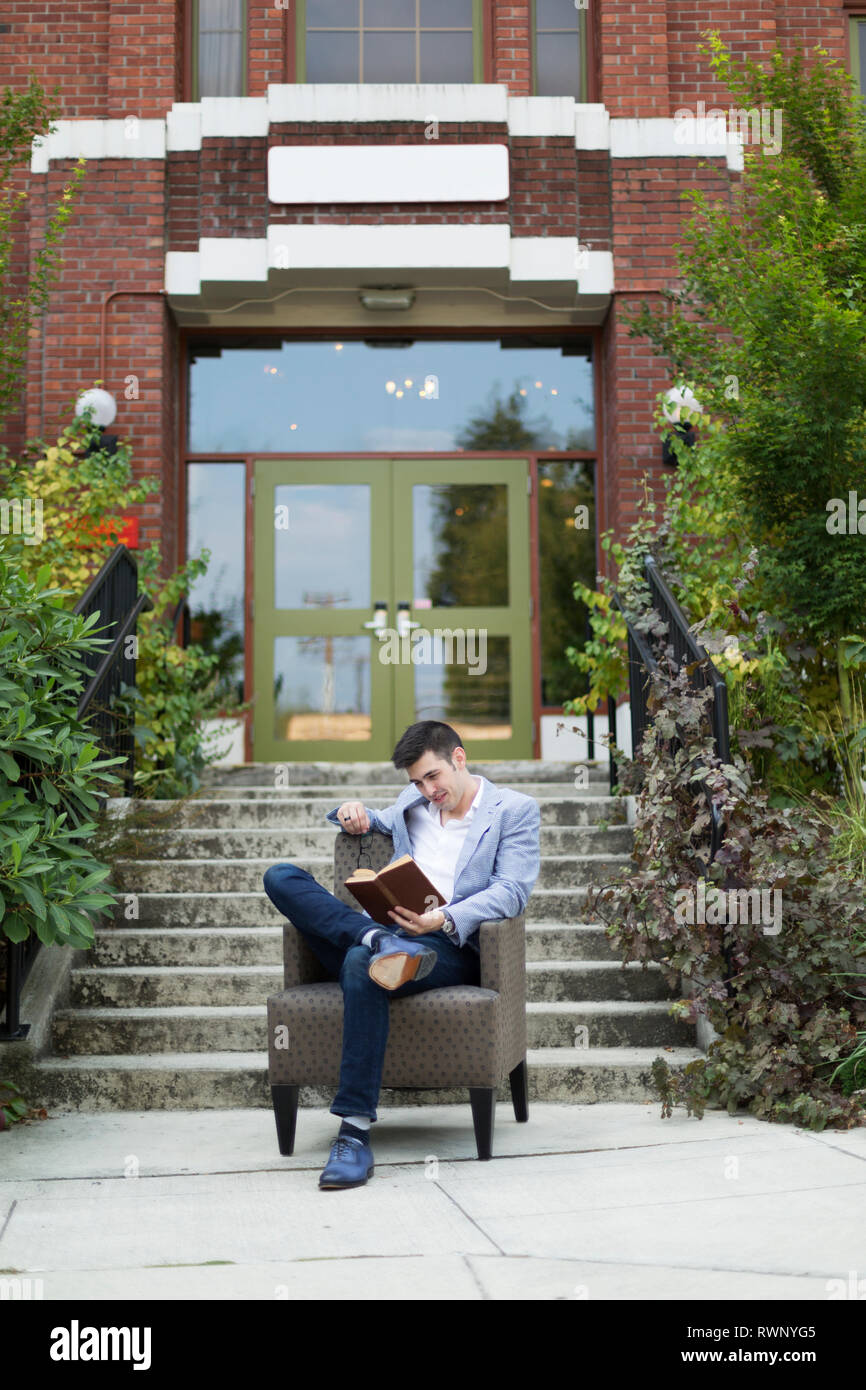 Dashing young man hi-res stock photography and images - Alamy