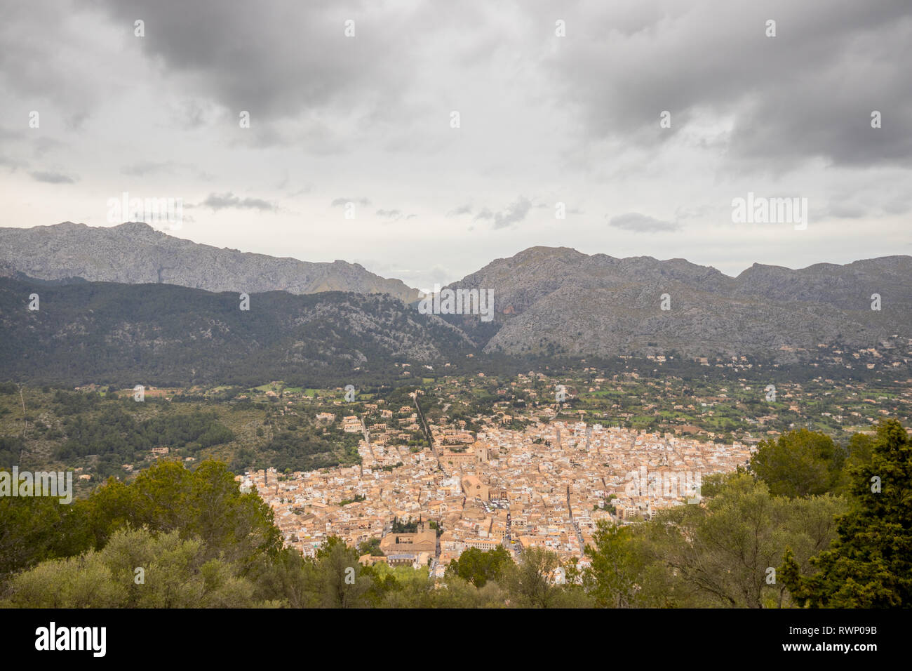 Pollensa old town hi-res stock photography and images - Alamy