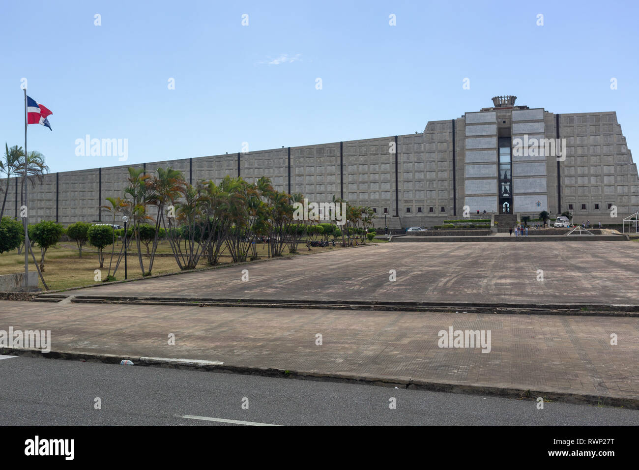 The Columbus Lighthouse (Faro a Colón Stock Photo - Alamy