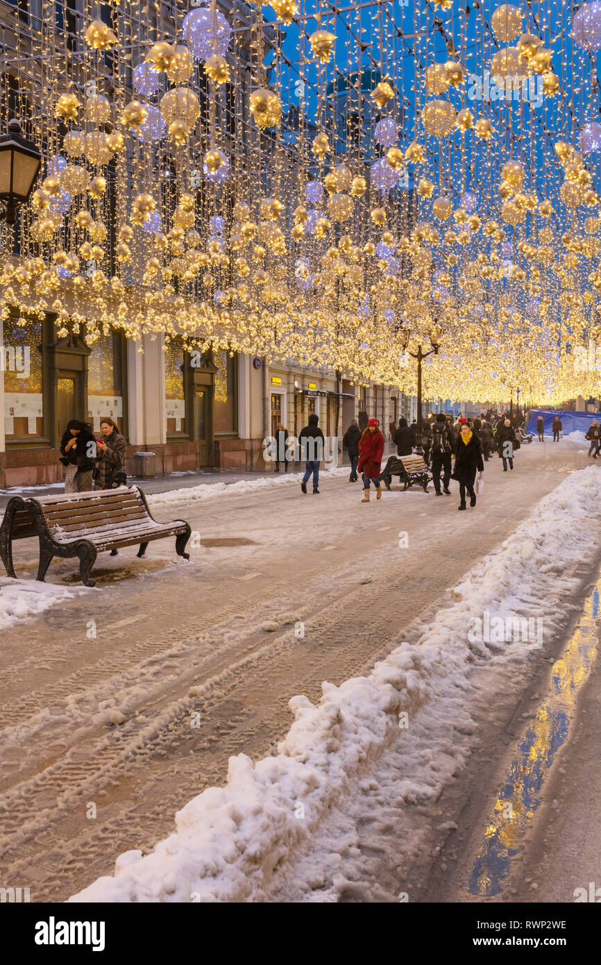 Christmas illumination on Nikolskaya street, Moscow, Russia Stock Photo ...