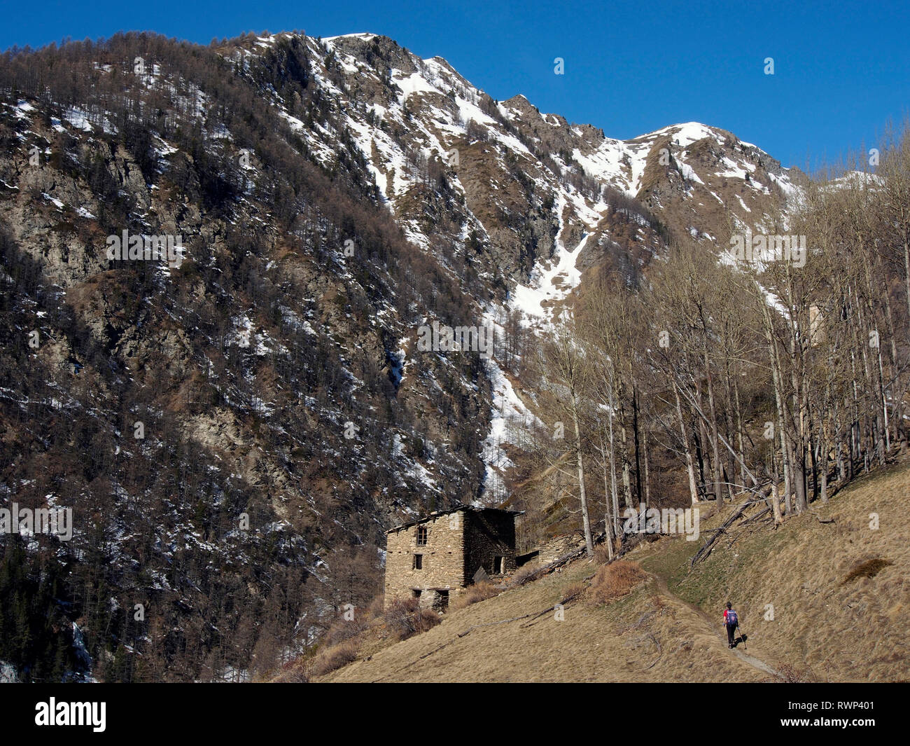 Walking on the GR58, Le Malrif, near Abries, Parc regional de Queyras ...