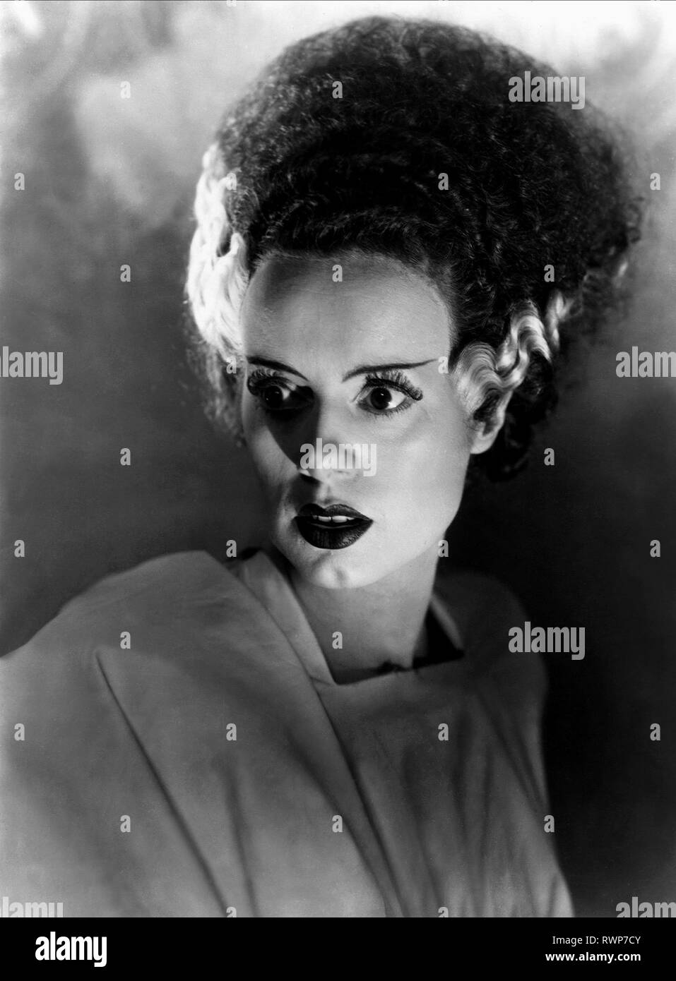 Bride of frankenstein hi-res stock photography and images - Alamy