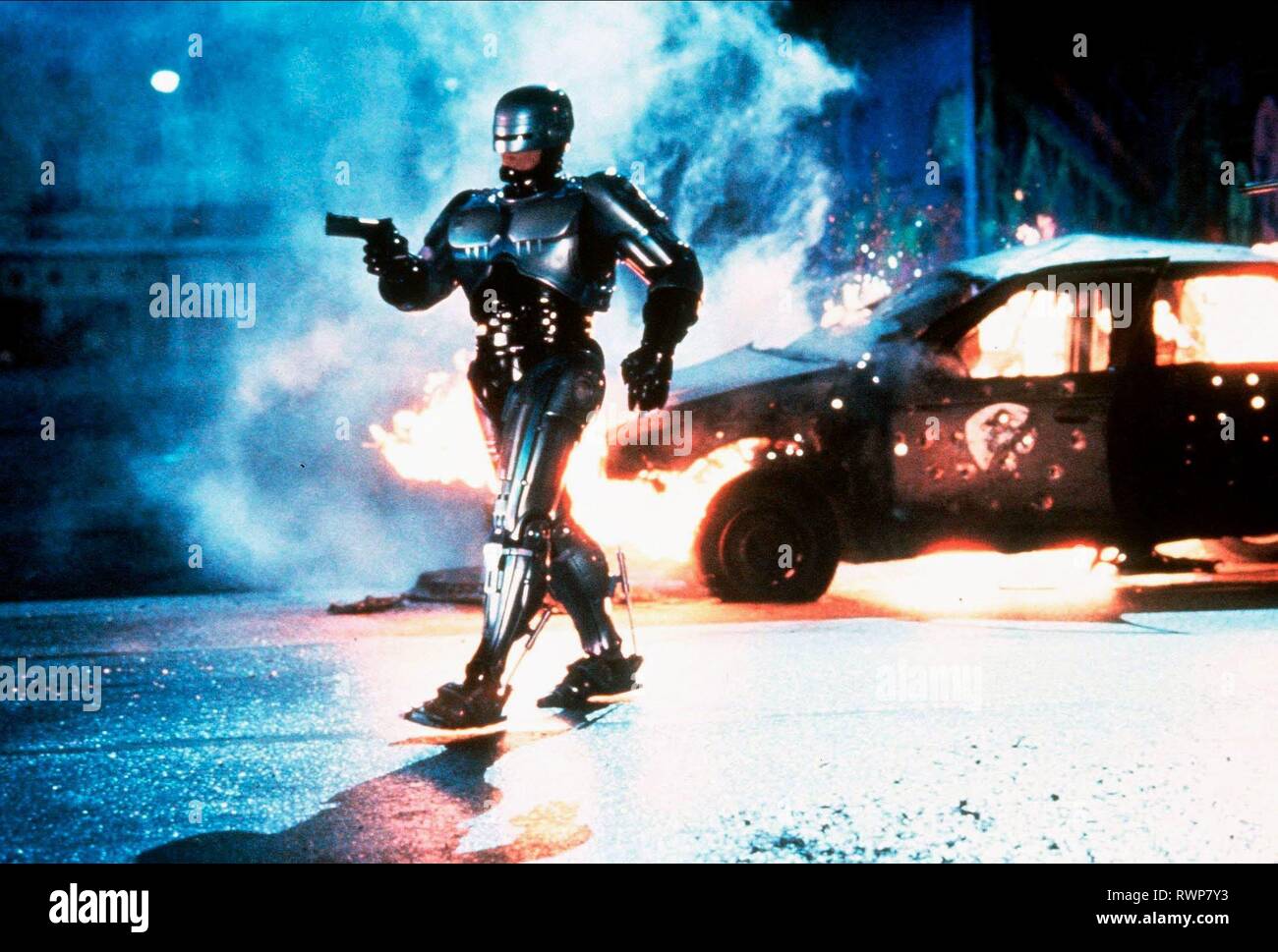 Robocop 1987 Peter Weller High Resolution Stock Photography and Images ...