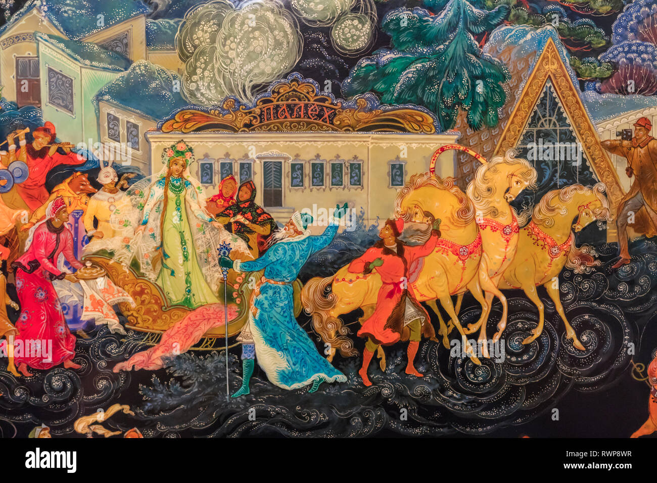 Palekh miniature hi-res stock photography and images - Alamy