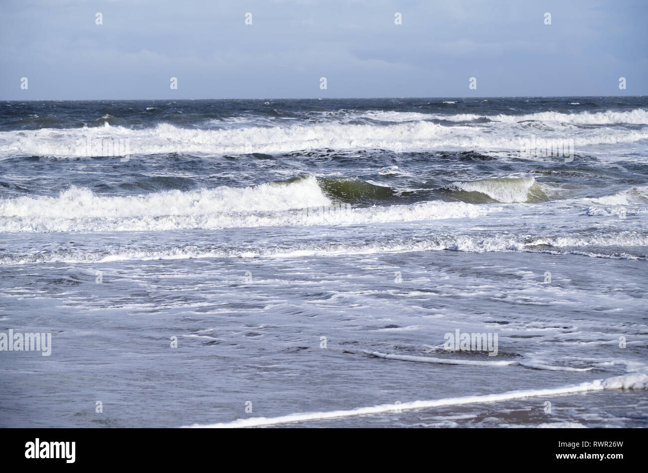 Rough Ocean Waves Pacific High Resolution Stock Photography and Images ...