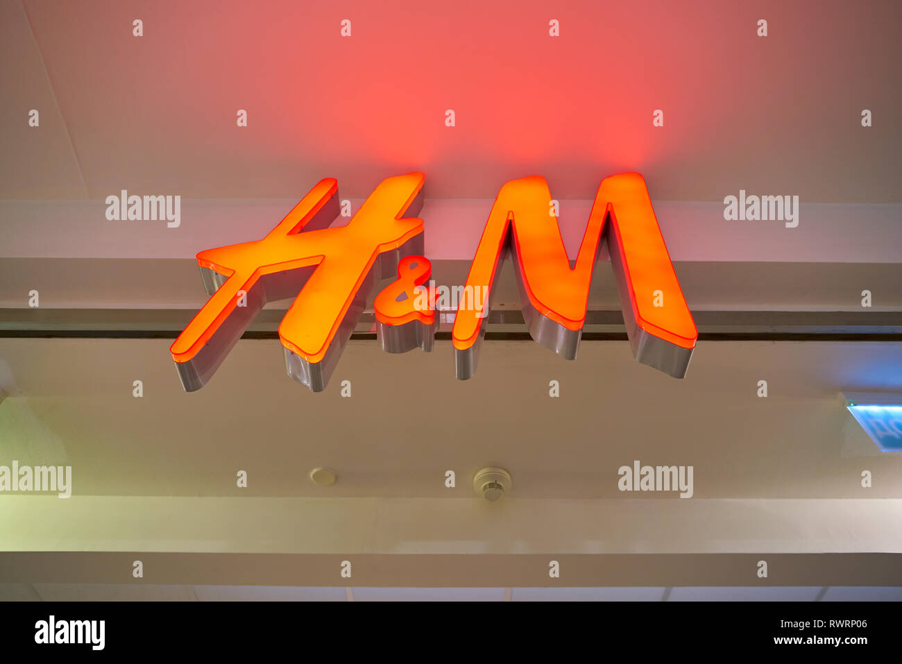 MOSCOW, RUSSIA - CRICA SEPTEMBER, 2018: H&M brand name over entrance to ...