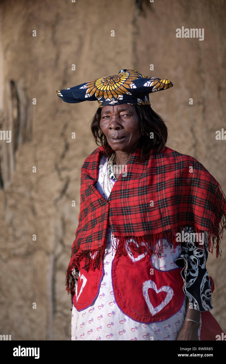 White lady namibia hi-res stock photography and images - Alamy