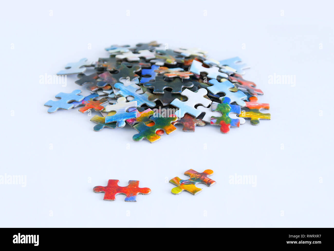 Puzzles close up hi-res stock photography and images - Alamy