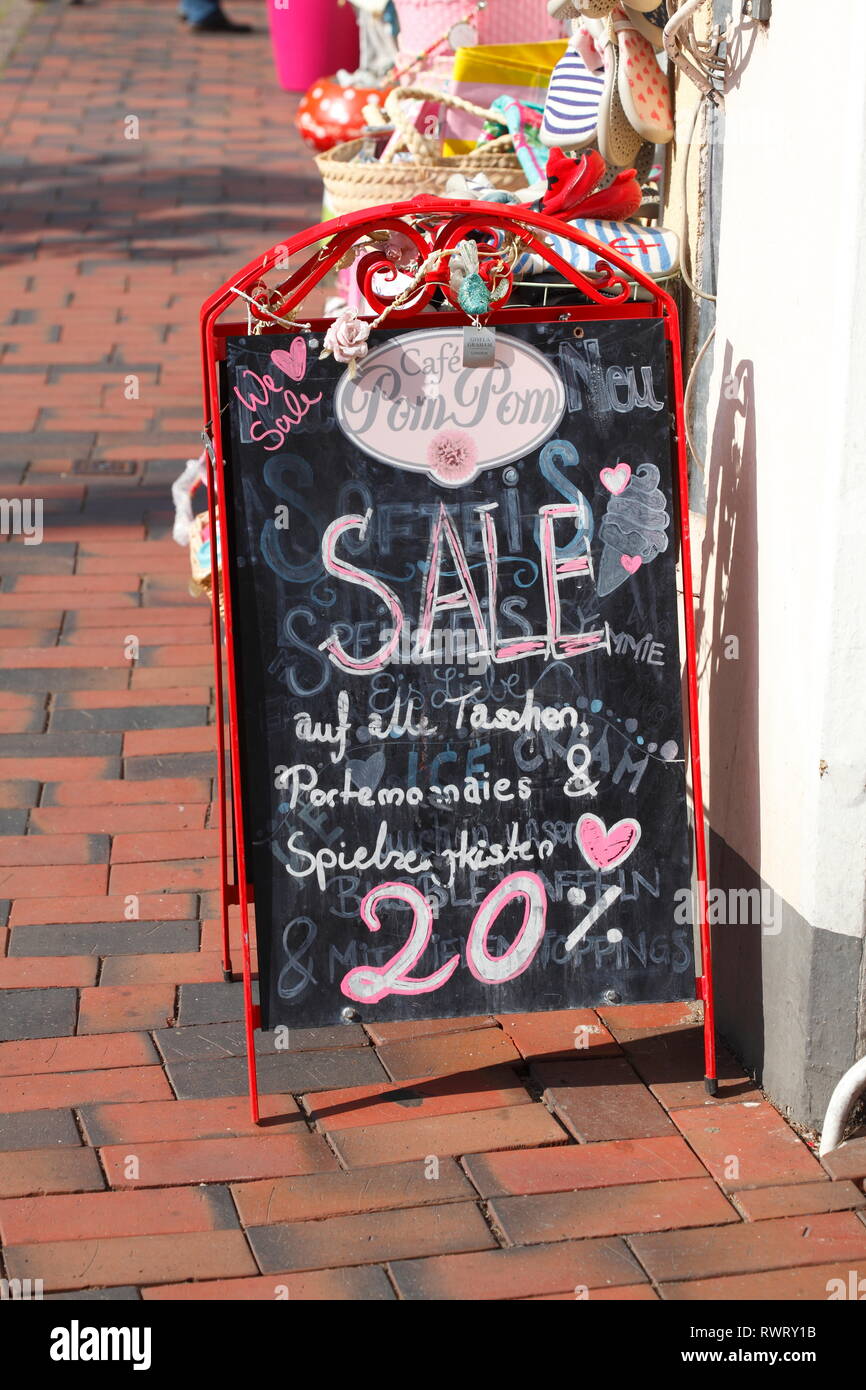 Preisschild High Resolution Stock Photography and Images - Alamy