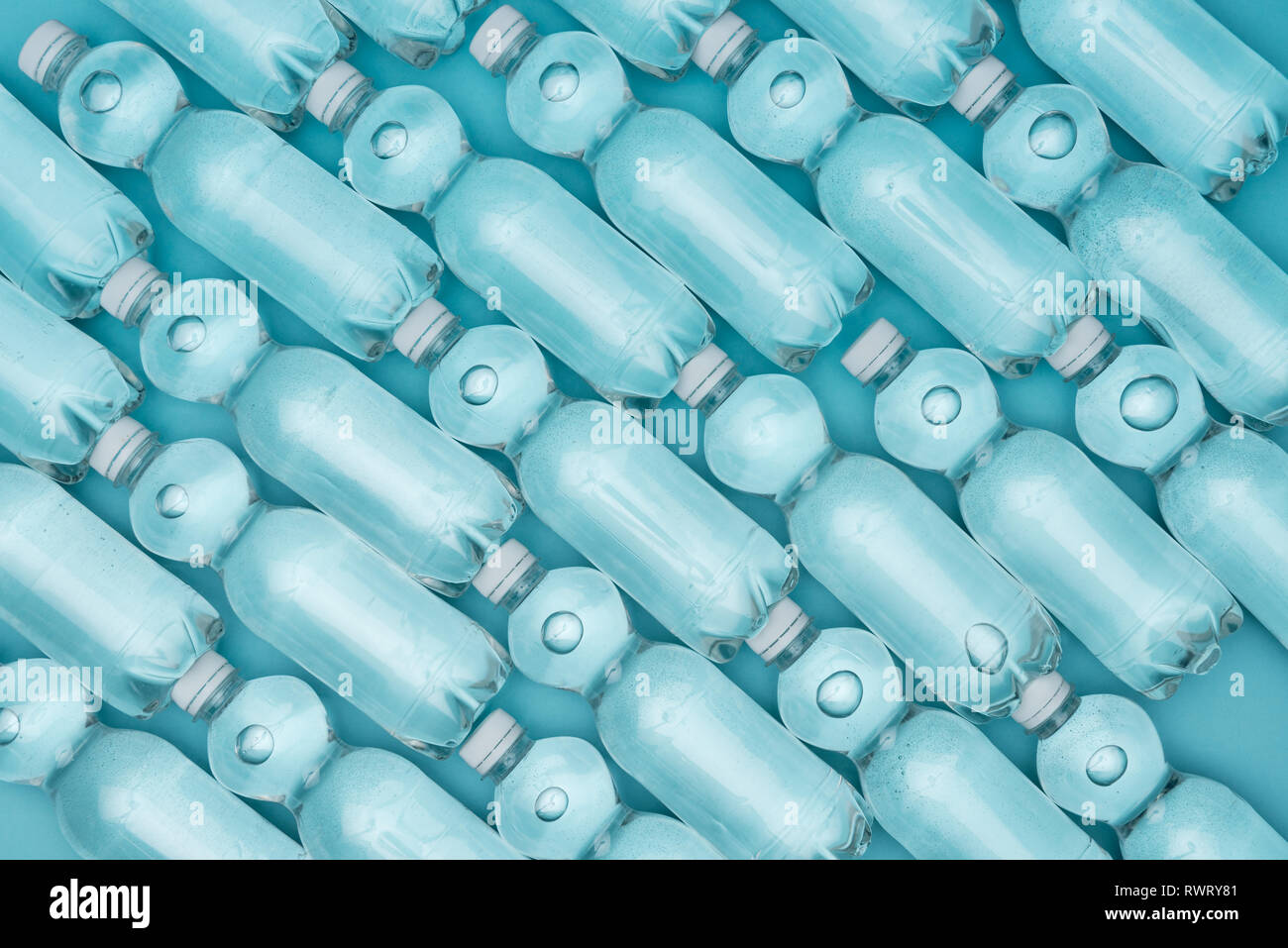 Turquoise bottles hi-res stock photography and images - Alamy