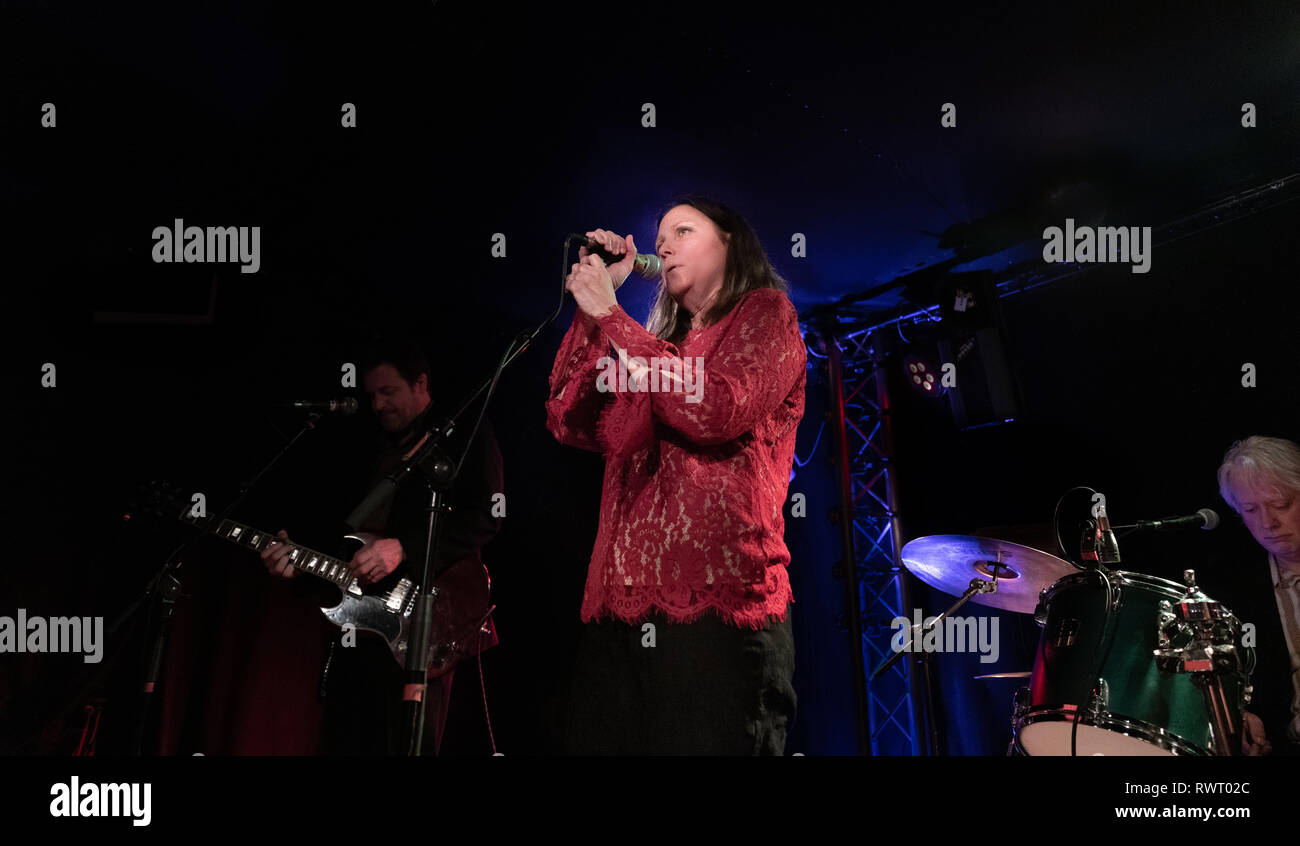 Amy Boone High Resolution Stock Photography and Images - Alamy