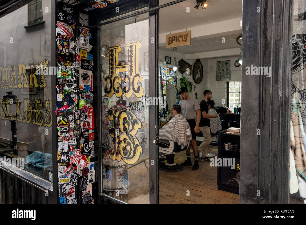 Entrance to barber shop hi-res stock photography and images - Alamy