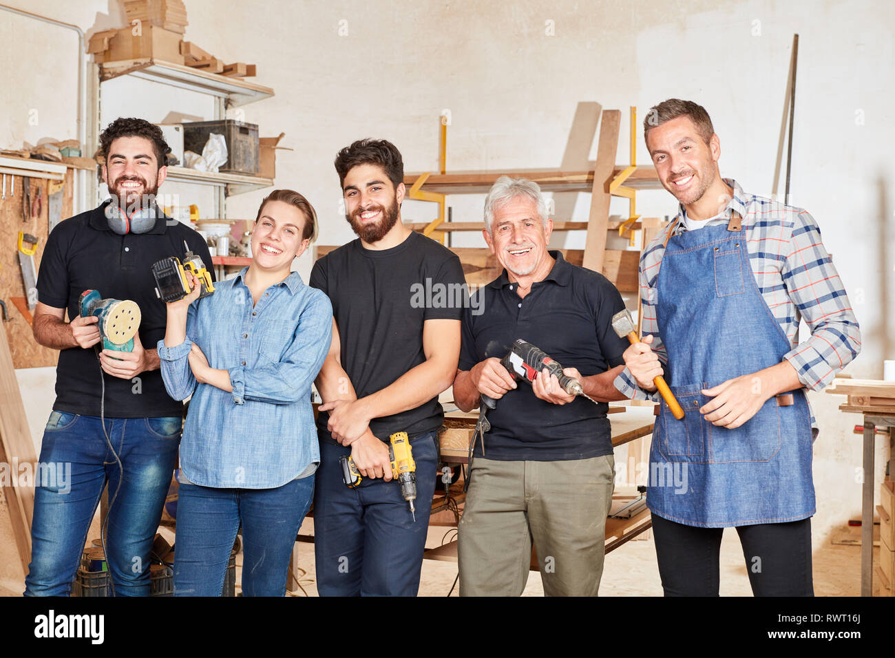 Joinery operation hi-res stock photography and images - Alamy