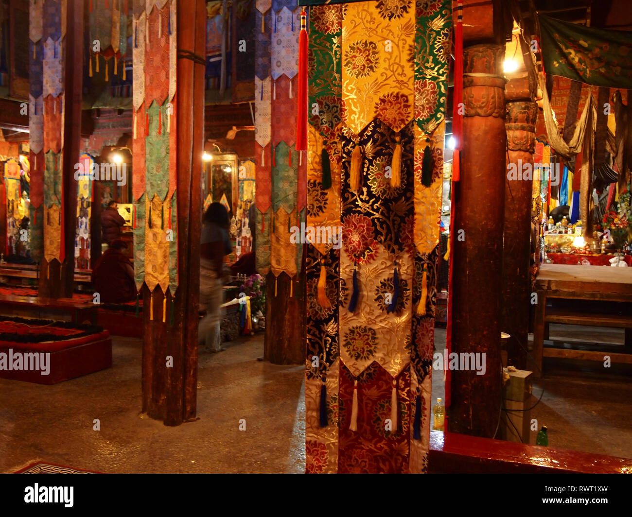 Inside the halls of Hemis Monastery, near Leh (Ladakh Stock Photo - Alamy