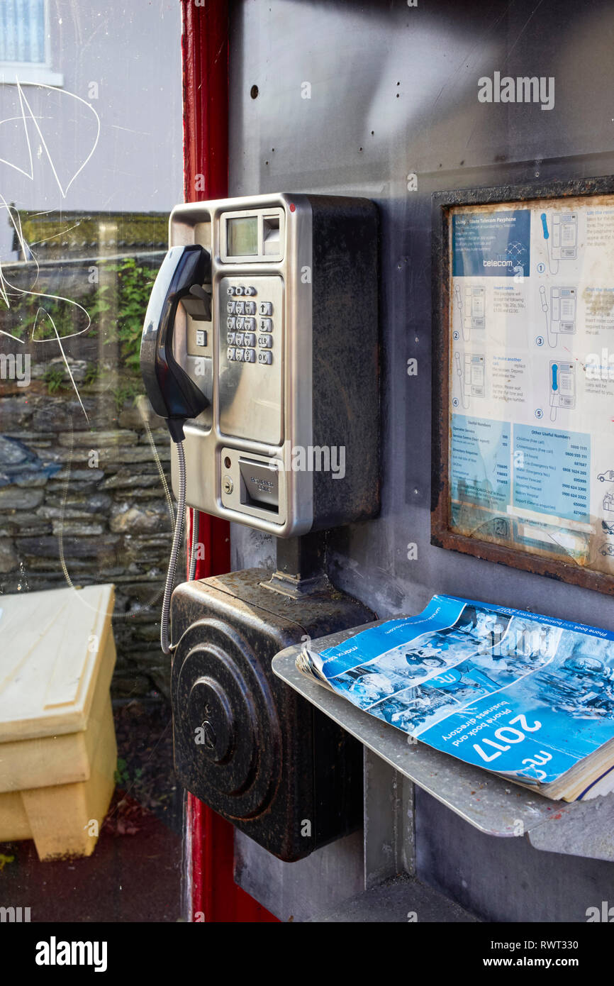 Inside phone box hi-res stock photography and images - Alamy