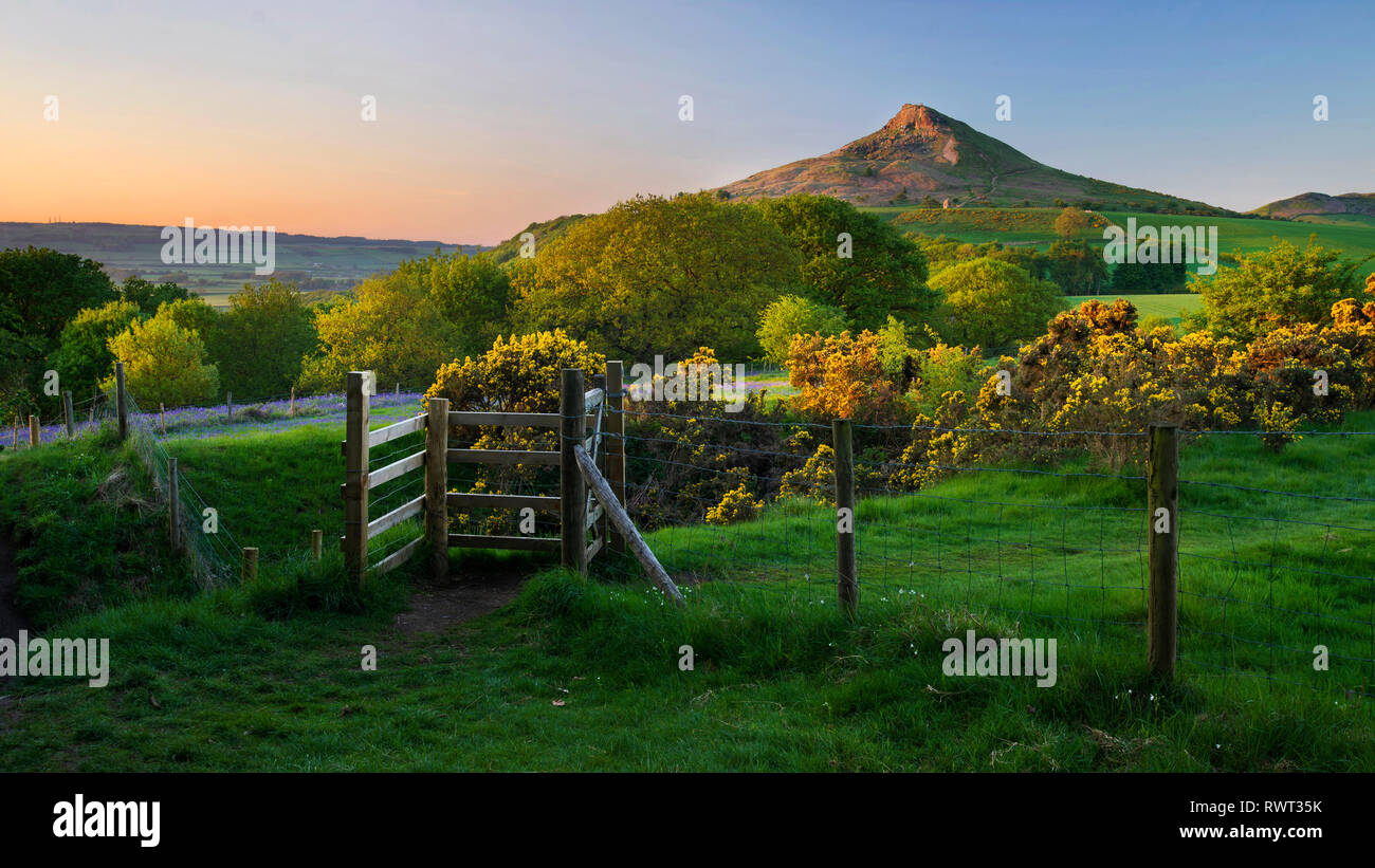 Sunset at Roseberry Topping Stock Photo - Alamy
