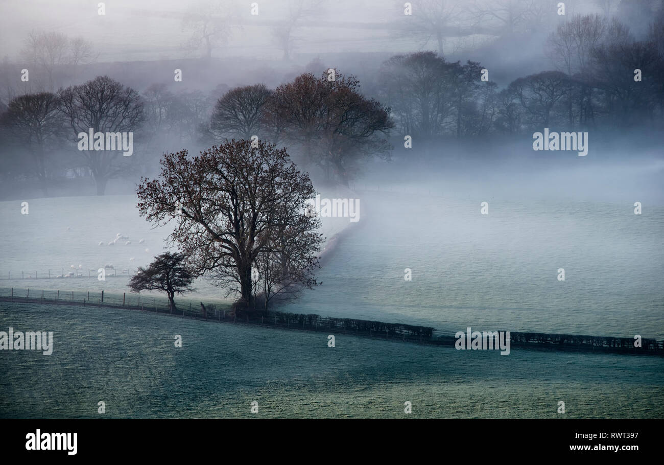 Cloud inversion bamford edge hi-res stock photography and images - Alamy