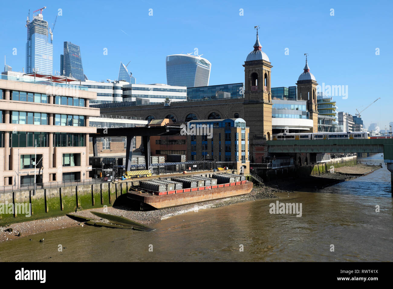 River walbrook hi-res stock photography and images - Alamy