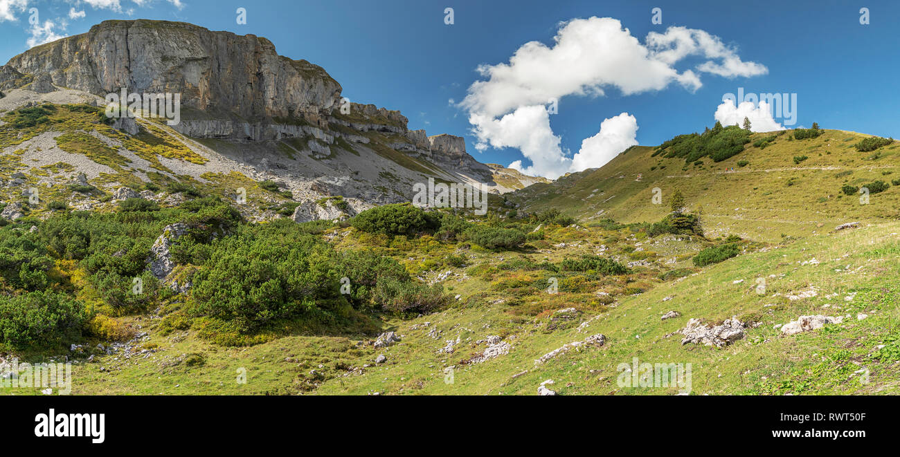 Panoramic mounain hi-res stock photography and images - Alamy