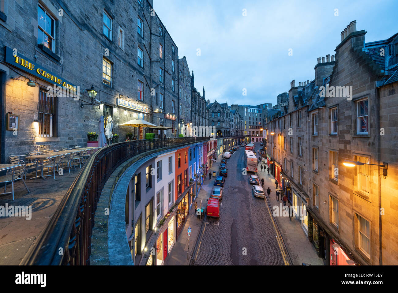 Victoria street scottish architecture hi-res stock photography and ...