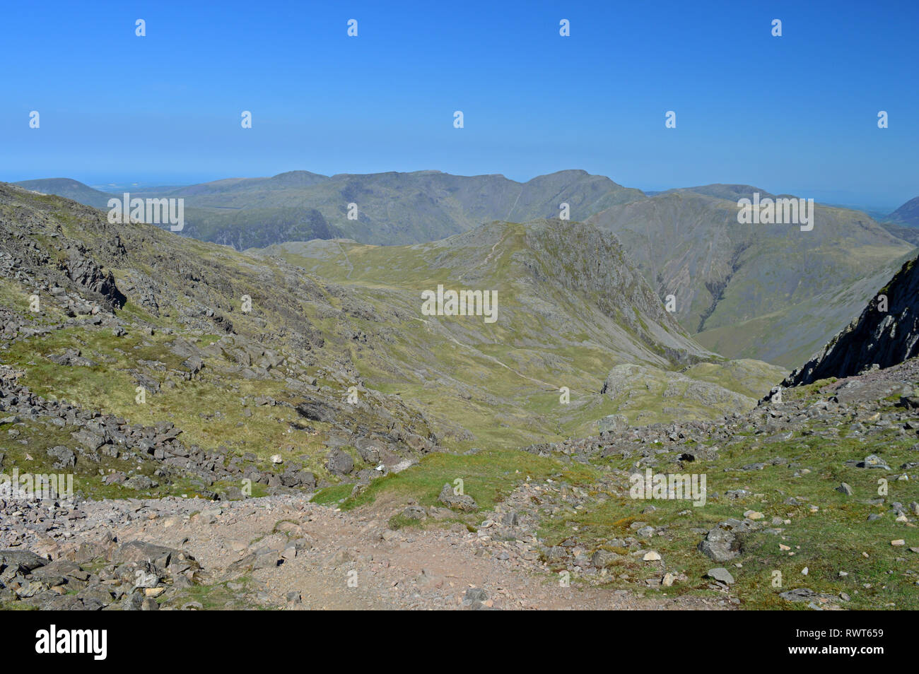 Lingmell from Scafell Pike to Great End walk Stock Photo - Alamy