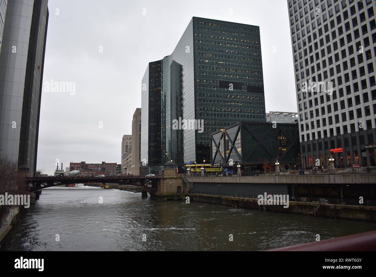 Chicago landscape hi-res stock photography and images - Alamy
