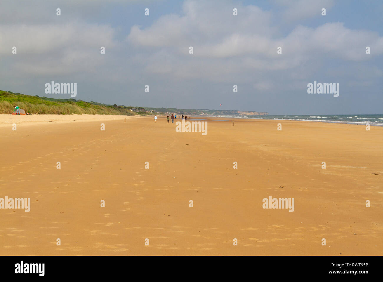 Omaha beach 1944 colleville sur mer hi-res stock photography and images ...