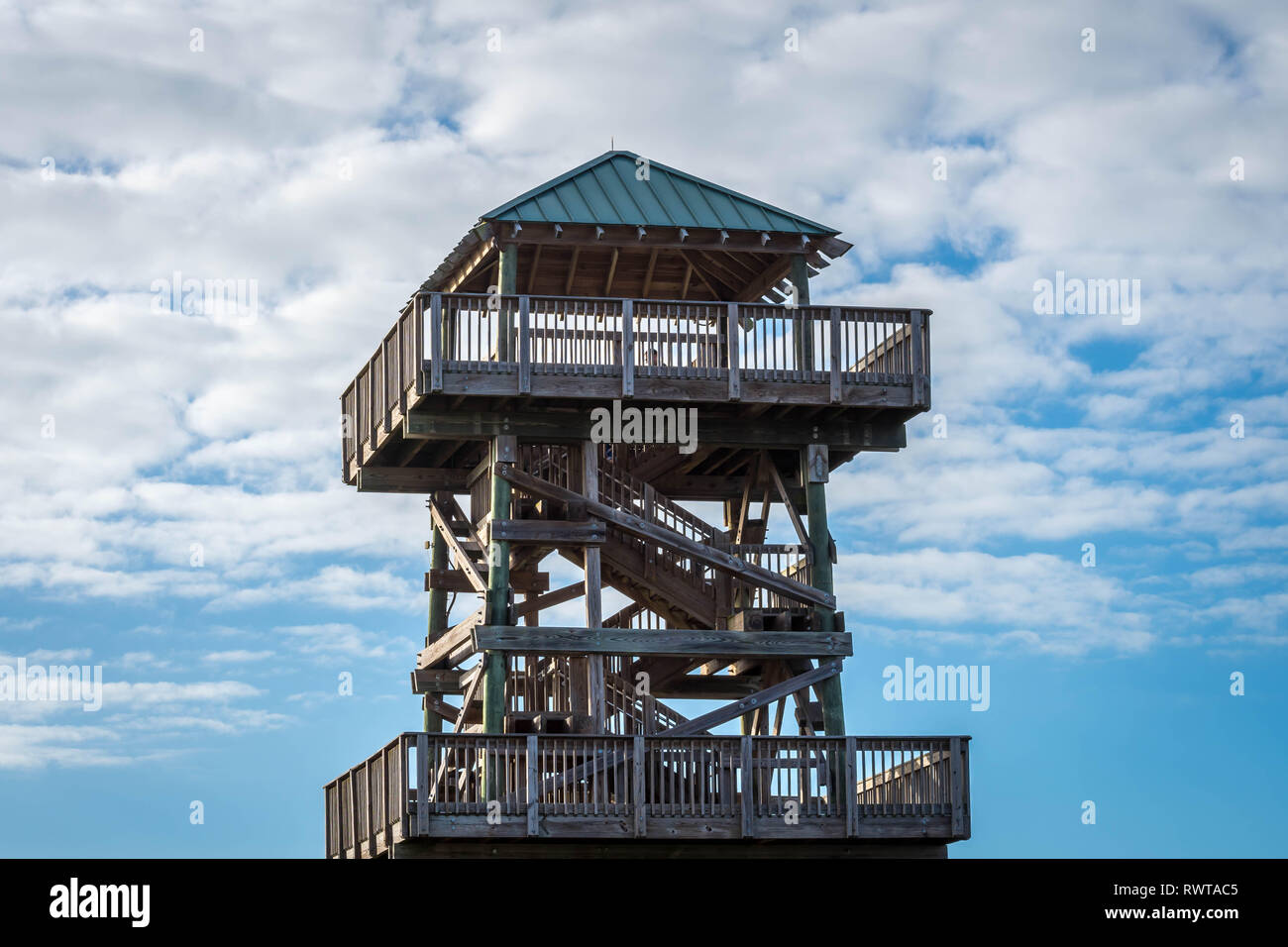 A wooden observation tower in Brandeton, Florida Stock Photo - Alamy
