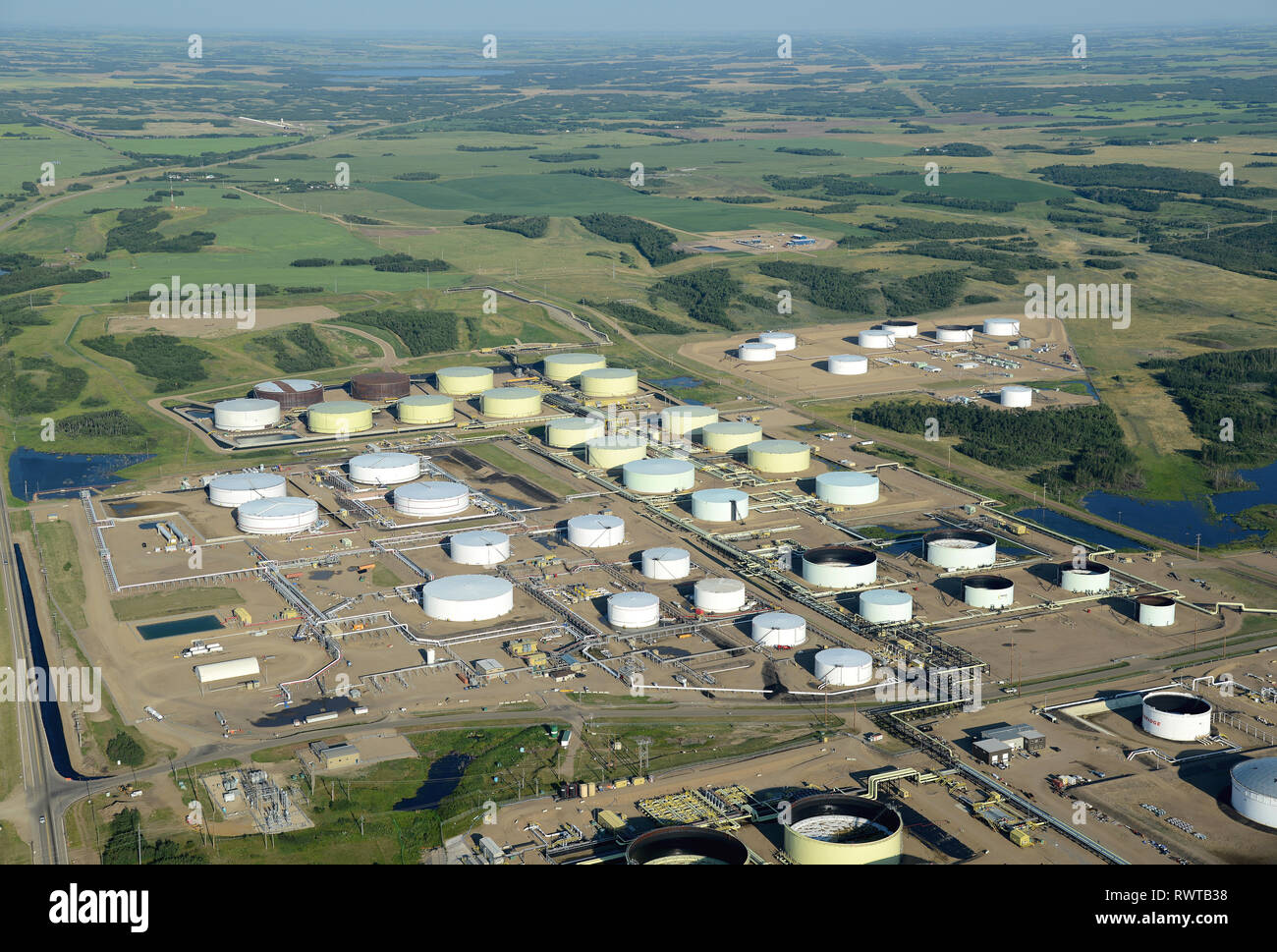 Enbridge Pipeline terminal Hardisty, Alberta Stock Photo - Alamy