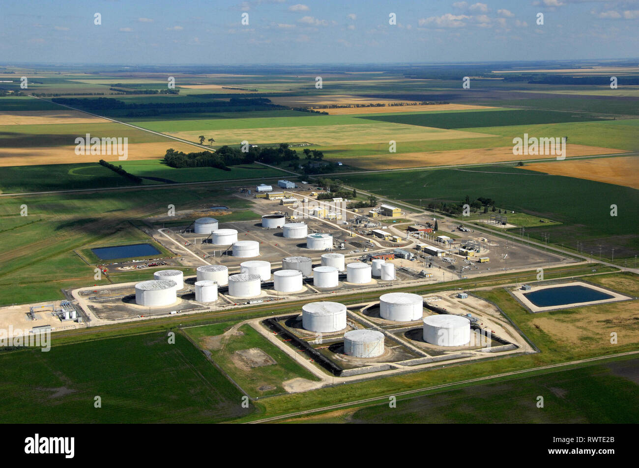 aerial, Enbridge pipeline terminal, Gretna, Manitoba Stock Photo - Alamy